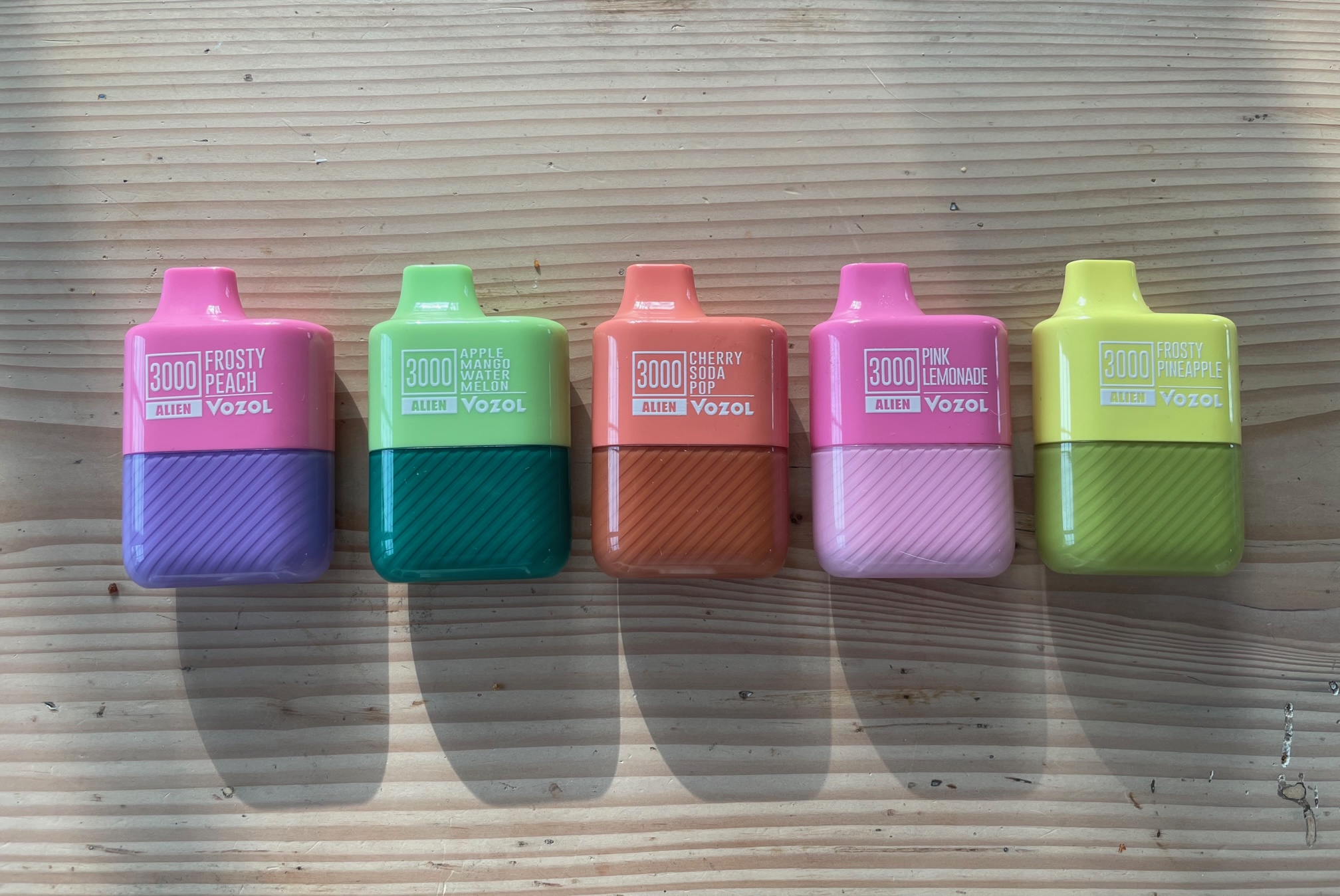 Neue Einweg E-Zigaretten bringen die Gemüter zum Dampfen